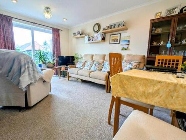 Bungalow 2 Bedroom For Sale Hampshire Hampshire 279950 ES98154228