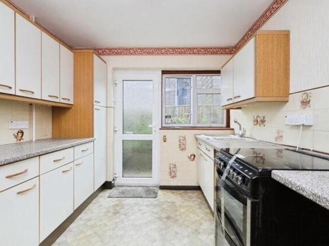 Bungalow 2 Bedroom For Sale Heathfield East Sussex 300000 ES99315336