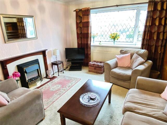 Bungalow 2 Bedroom For Sale Heckmondwike Kirklees 185000 ELS100024084