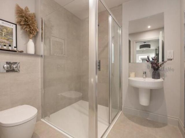 Bungalow 2 Bedroom For Sale Herne Bay Kent 575000 ELS101892269