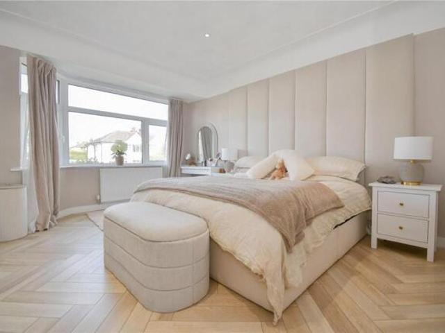 Bungalow 2 Bedroom For Sale Heswall Merseyside 290000 ELS101678843