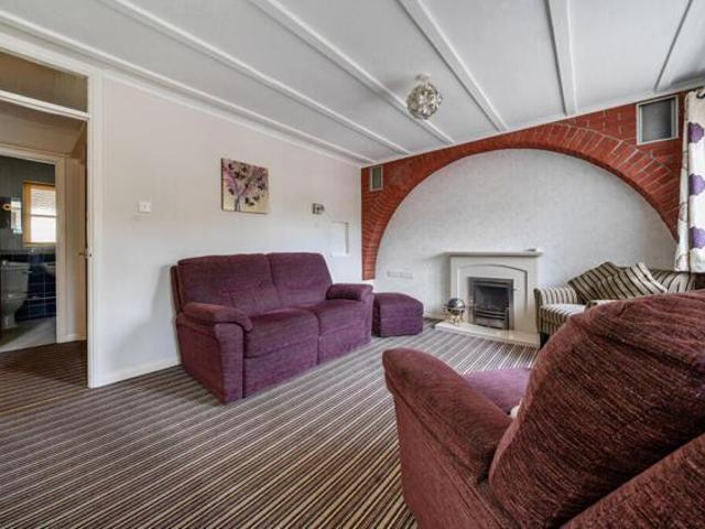 Bungalow 2 Bedroom For Sale Lower Earley Lower Earley 400000 ELS99237288