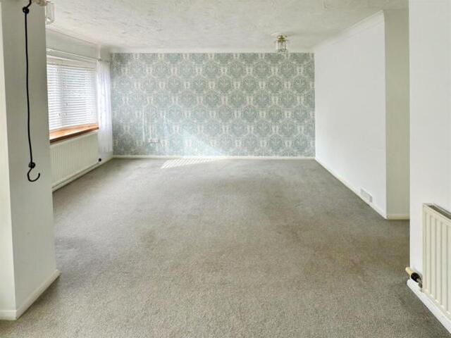 Bungalow 2 Bedroom For Sale Lowestoft Suffolk 270000 ES100649078