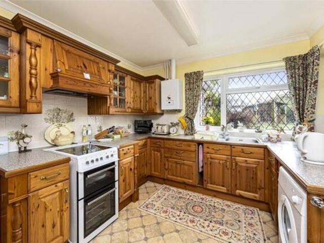 Bungalow 2 Bedroom For Sale Lancing West Sussex 450000 ELS100733859