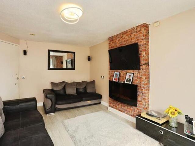 Bungalow 2 Bedroom For Sale Leicester Leicester 210000 ES99290206