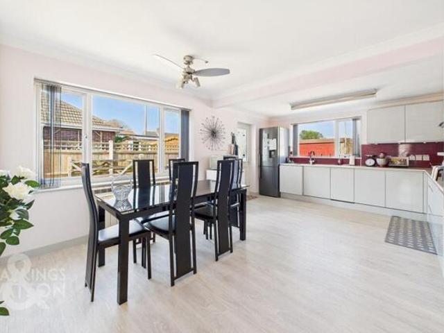 Bungalow 2 Bedroom For Sale Lingwood Lingwood 290000 ELS101059695