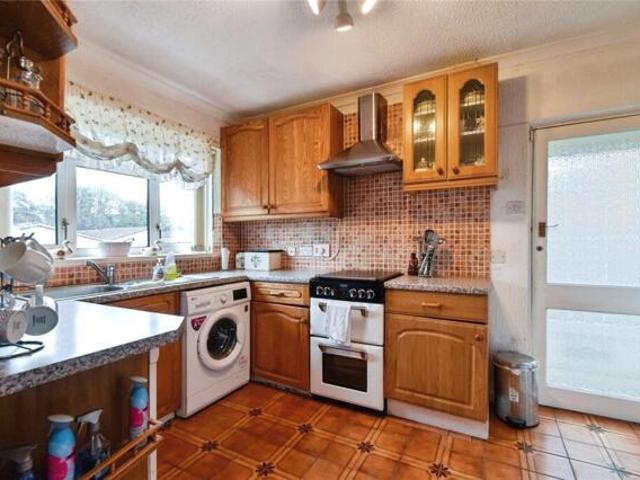 Bungalow 2 Bedroom For Sale Llanelli Carmarthenshire 300000 ES101678443