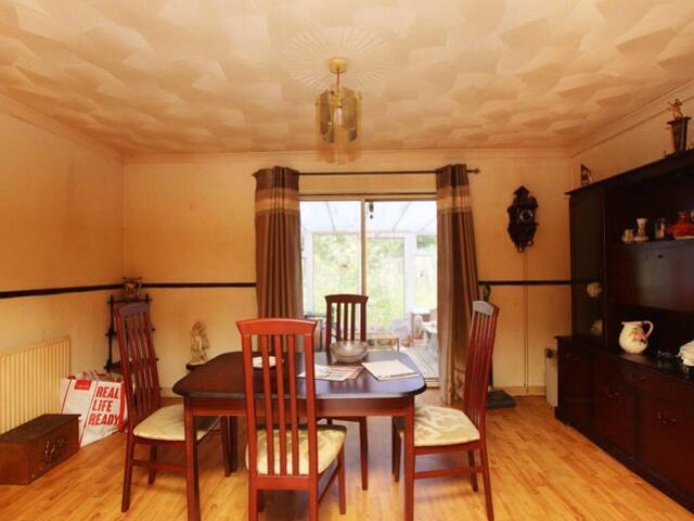 Bungalow 2 Bedroom For Sale Llanharry Llanharry 225000 ES100786627