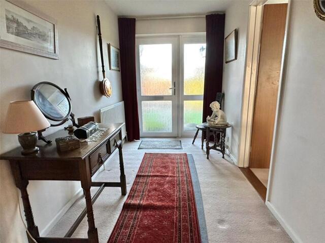 Bungalow 2 Bedroom For Sale Lymington Hampshire 645000 ES99773864