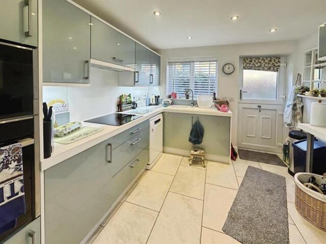 Bungalow 2 Bedroom For Sale Mansfield Nottinghamshire 300000 ES98503640