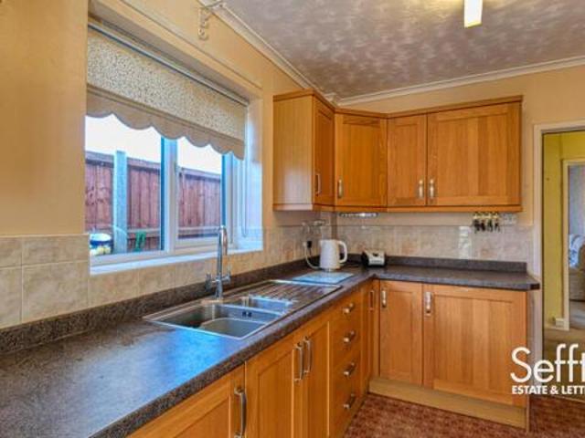 Bungalow 2 Bedroom For Sale Norwich Norfolk 250000 ELS98386940