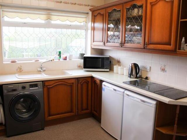 Bungalow 2 Bedroom For Sale North Lincolnshire North Lincolnshire 212000 ES100648741