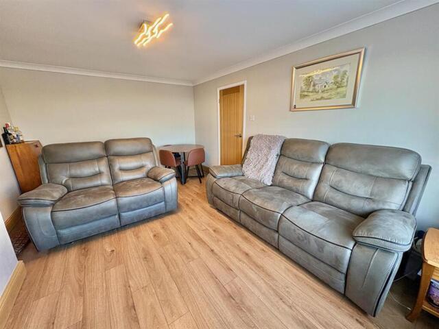 Bungalow 2 Bedroom For Sale North Yorkshire North Yorkshire 220000 ES101675855