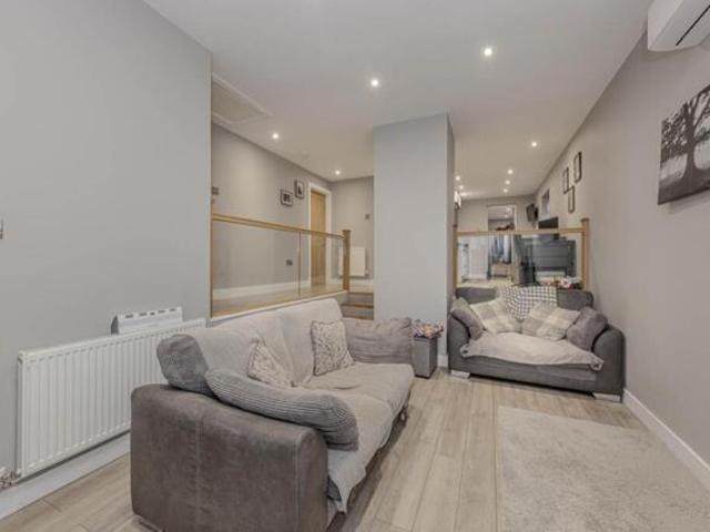 Bungalow 2 Bedroom For Sale Newcastle Under Lyme Staffordshire 315000 ES98278035