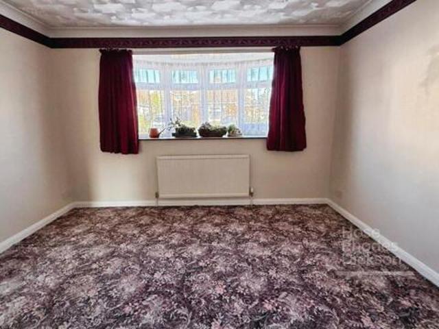 Bungalow 2 Bedroom For Sale Newport Isle Of Wight 250000 ES101856049