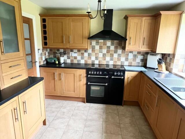 Bungalow 2 Bedroom For Sale Southampton Hampshire 750000 ES101931775