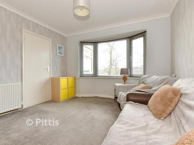 Bungalow 2 Bedroom For Sale Sandown Sandown 350000 ES98903206