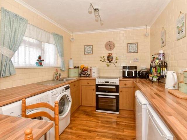 Bungalow 2 Bedroom For Sale Shanklin Isle Of Wight 245000 ELS98718138