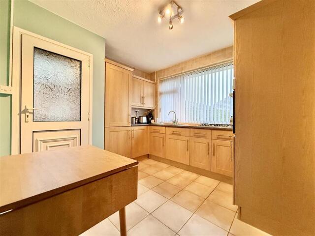 Bungalow 2 Bedroom For Sale Shepshed Shepshed 266950 ES98119116
