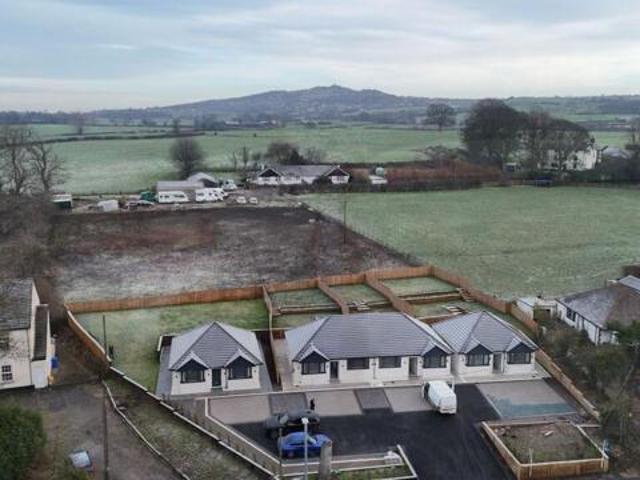 Bungalow 2 Bedroom For Sale Staffordshire Staffordshire 255000 ELS98800780
