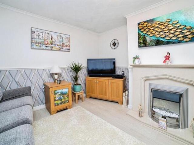 Bungalow 2 Bedroom For Sale Sutton Nottinghamshire 210000 ES101025425