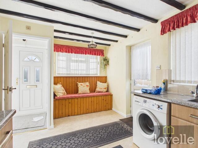 Bungalow 2 Bedroom For Sale Sutton On Sea Lincolnshire 210000 ELS100058074
