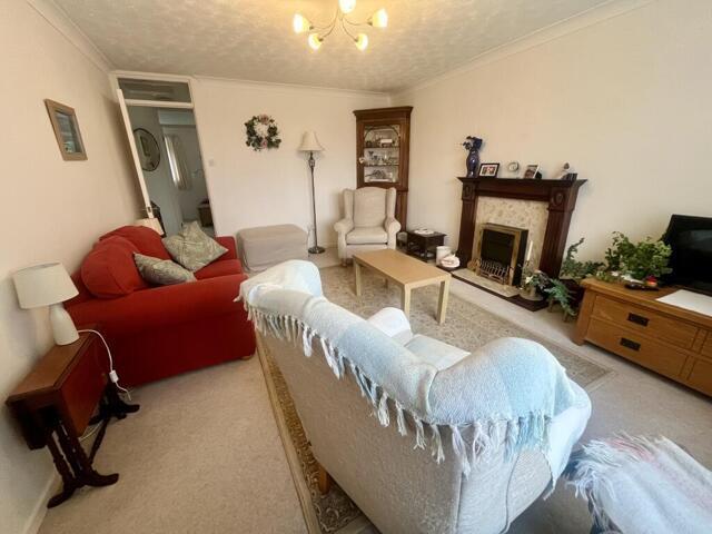 Bungalow 2 Bedroom For Sale Penryn Cornwall 325000 ELS98930264