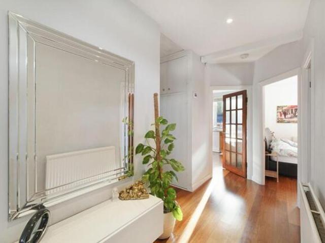 Bungalow 2 Bedroom For Sale Pinner Greater London 590000 ELS99840442