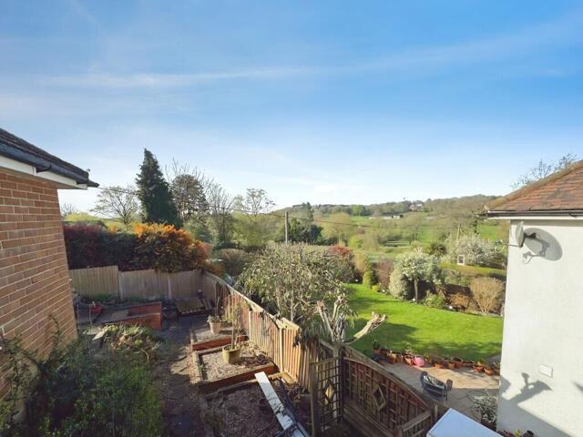Bungalow 2 Bedroom For Sale Rugeley Staffordshire 290000 ES101675714