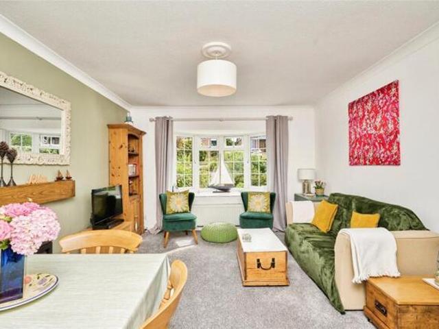 Bungalow 2 Bedroom For Sale Ryde Isle Of Wight 380000 ES101892079