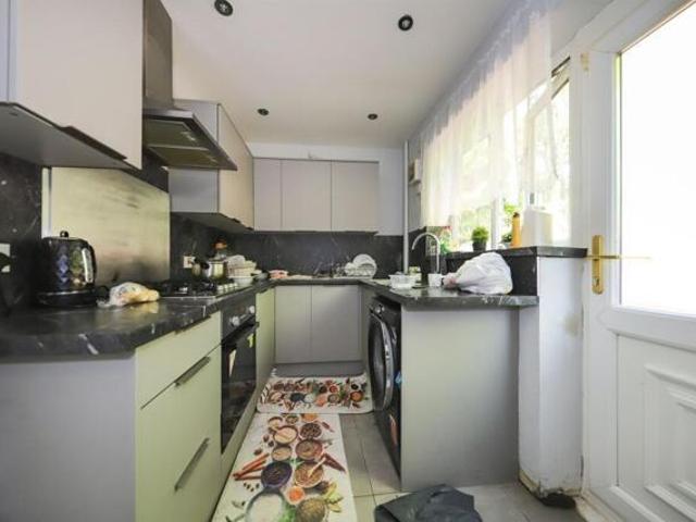 Bungalow 2 Bedroom For Sale Wolverhampton West Midlands 180000 ES100855295