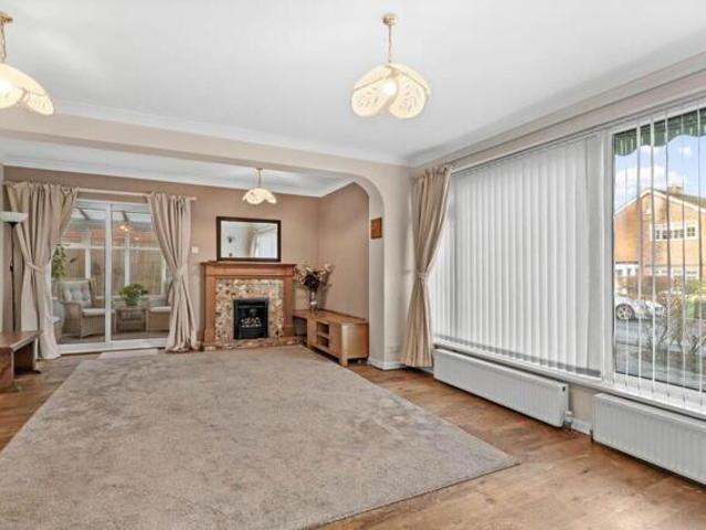 Bungalow 2 Bedroom For Sale Worcester Worcestershire 350000 ES100578798