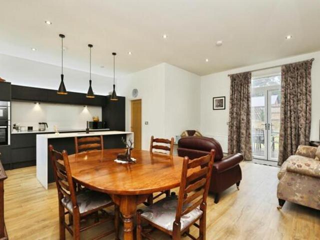Bungalow 2 Bedroom For Sale Worksop Nottinghamshire 325000 ES99926073
