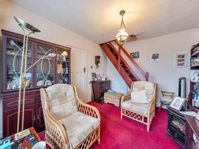 Bungalow 2 Bedroom For Sale Watford Hertfordshire 460000 ELS99237148
