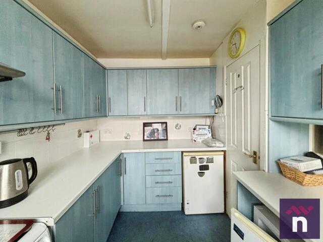 Bungalow 2 Bedroom For Sale Warminster Wiltshire 200000 ES99437249