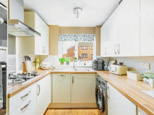 Bungalow 2 Bedroom For Sale Wellingborough Northamptonshire 240000 ELS87696134
