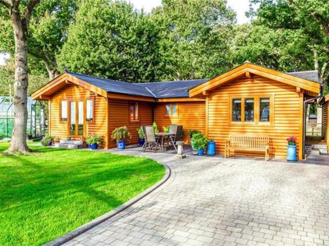 Bungalow 2 Bedroom For Sale Welwyn Hertfordshire 1700000 ES87988825