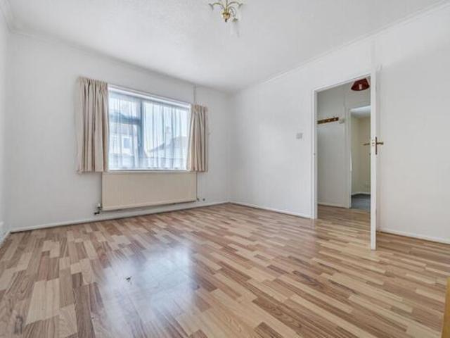 Bungalow 2 Bedroom For Sale West Sussex West Sussex 325000 ELS100649133