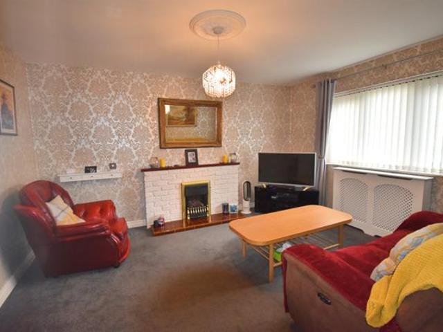Bungalow 2 Bedroom For Sale Whaley Bridge Derbyshire 299000 ES100540715