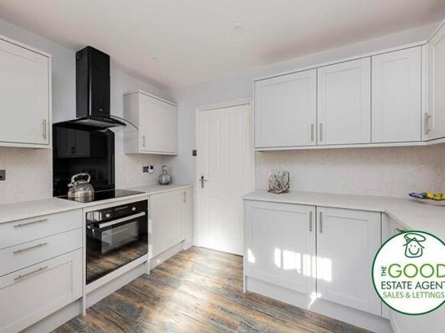 Bungalow 2 Bedroom For Sale Wilmslow Cheshire East 367500 ES101996247