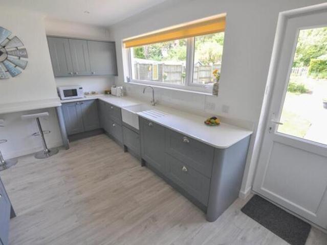 Bungalow 2 Bedroom For Sale Wimborne Dorset 475000 ELS101168597