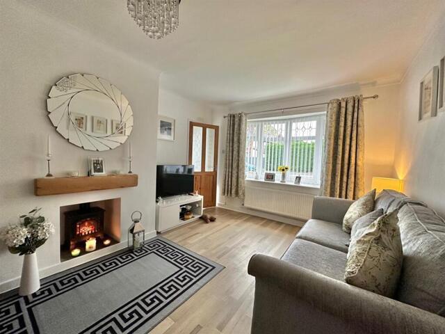 Bungalow 2 Bedroom For Sale Wistaston Wistaston 235000 ES98233297