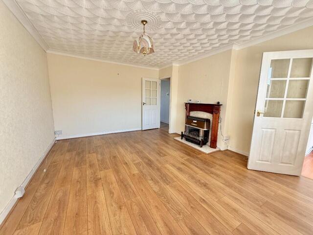 Bungalow 2 Bedroom For Sale Wye Merthyr Tydfil 215000 ES102023755