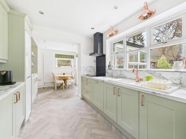 Bungalow 2 Bedroom For Sale Wye Kent 375000 ELS101379112