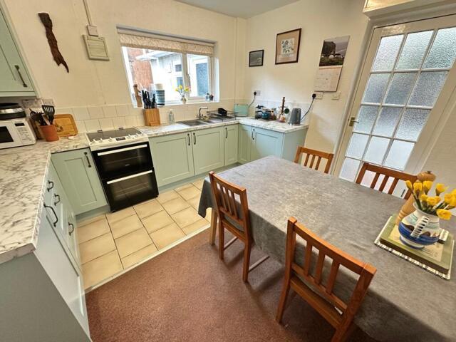 Bungalow 2 Bedroom For Sale Wye Powys 290000 ELS100648930