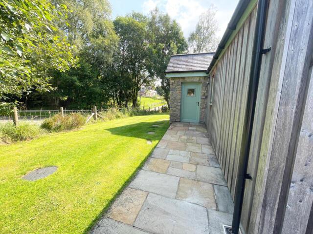 Bungalow 2 Bedroom For Sale Upper Inverroy Upper Inverroy 300000 ES101676944