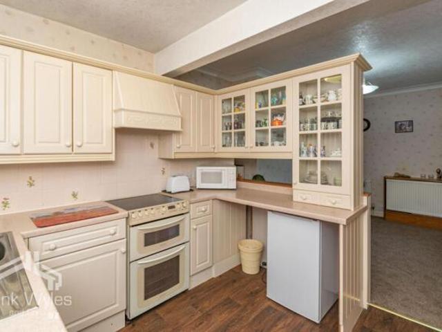 Bungalow 2 Bedroom For Sale St. Annes Bristol 239995 ES88416470