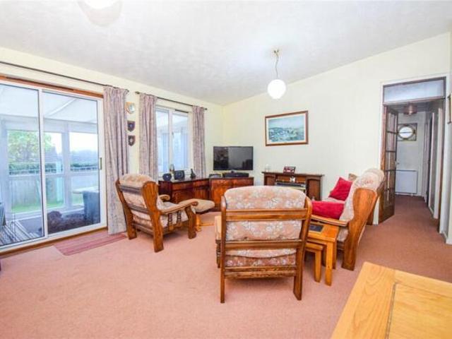 Bungalow 3 Bedroom For Sale Devizes Wiltshire 335000 ES87209001