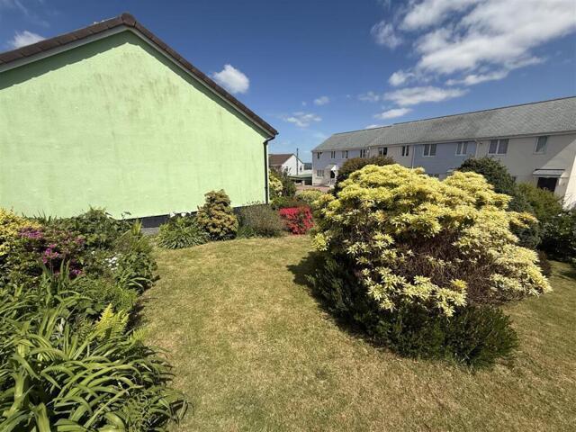 Bungalow 3 Bedroom For Sale Cornwell Oxfordshire 250000 ELS98903386