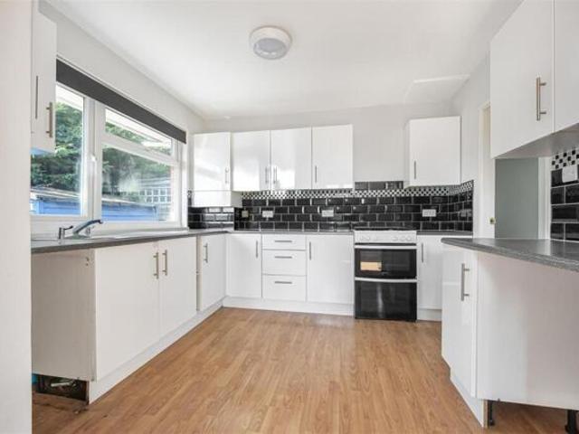 Bungalow 3 Bedroom For Sale Caversham Berkshire 525000 ES101777786